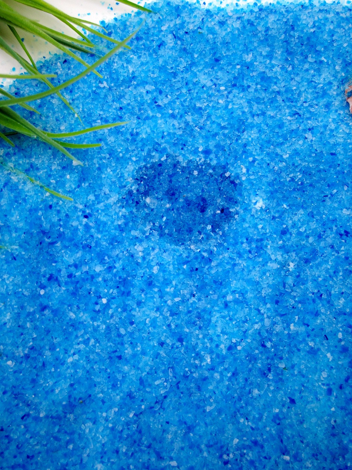 Clumping Silica Gel Cat litter 50% Blue Color Best Odor Control - Green ...
